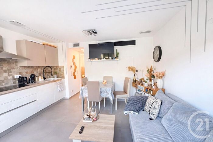 Appartement à vendre - Menton, Haut Borrigo, Saint-Paul-Garavan, Vallée de Gorbio - 3 pièces - 2 chambres