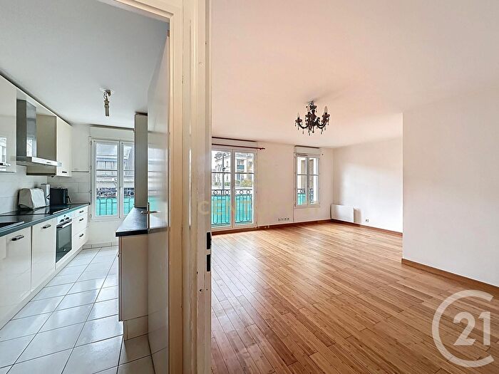 Appartement à vendre - Noisy-le-Grand, Centre-ville - 3 pièces - 2 chambres