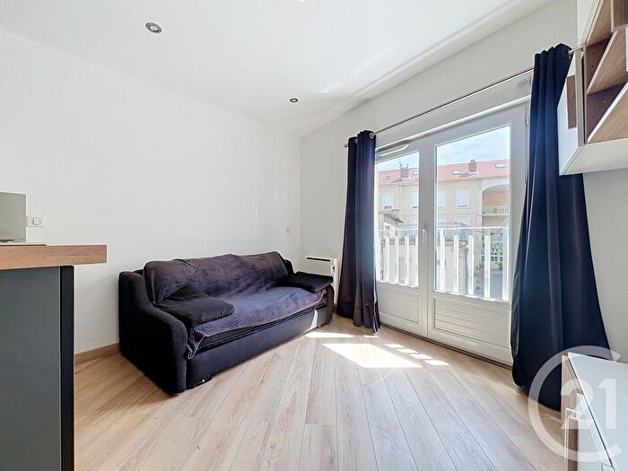 Nancy, Centre-ville, Charles III : Appartement 1 pièce à louer