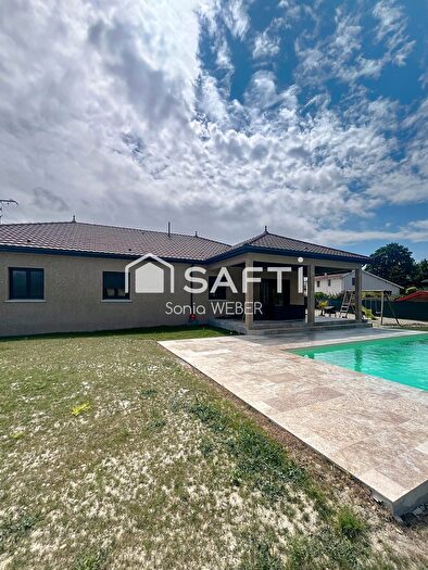Maison 5 pièces à Saint-Amand-sur-Fion, à vendre