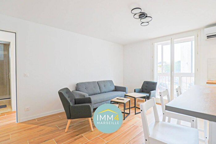 Appartement à louer - Sainte Marguerite, Marseille ème - 1 pièce - 4 chambres