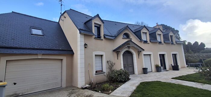 Maison à vendre - Cancale - 5 pièces - 4 chambres