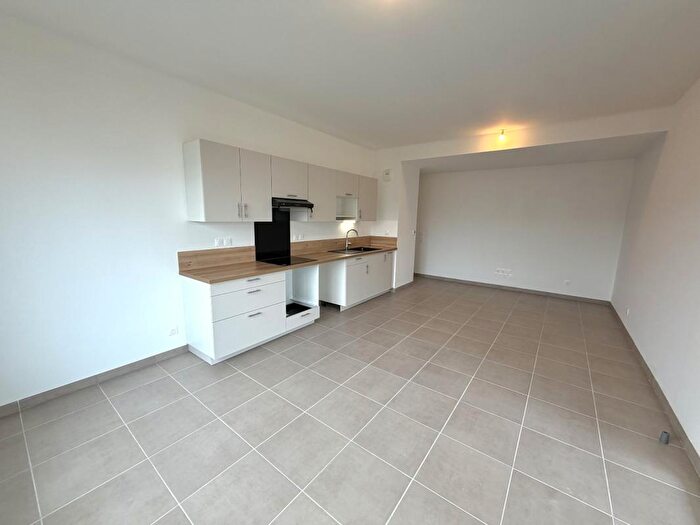 Appartement à louer - Bordeaux, Gare Saint-Jean - 3 pièces - 2 chambres