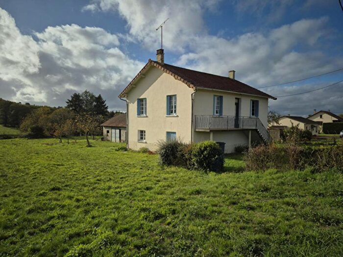 Maison à vendre - Abjat-sur-Bandiat - 3 pièces - 2 chambres