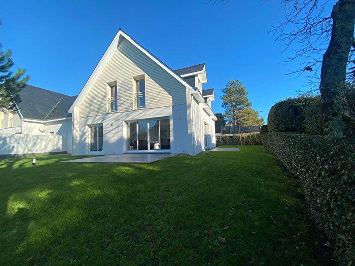 Maison à louer - Beslon, La Baule-Escoublac - 5 pièces - 4 chambres