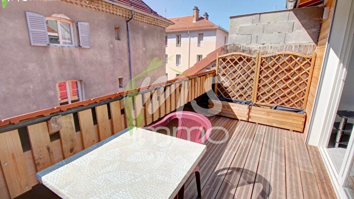 Maisons à vendre et appartements à louer - 3
