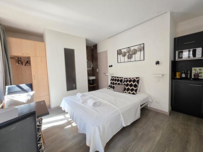 Appartement 1 pièce à Mulhouse, Vauban, Neppert, Sellier, à louer