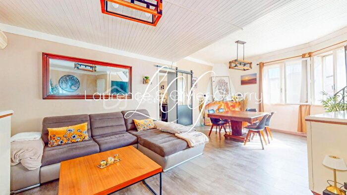 Maison à vendre - Gignac - 4 pièces - 3 chambres
