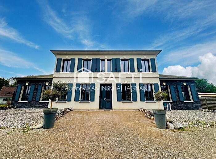 Ochancourt : Maison 9 pièces à vendre