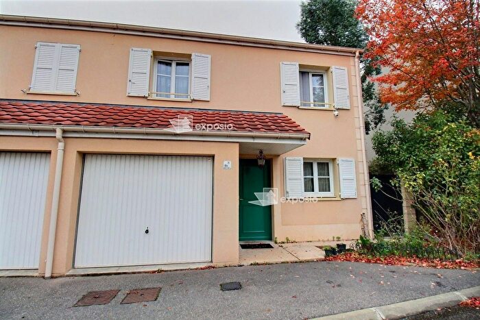 Maison à vendre - Ris-Orangis, Le Village - 4 pièces - 3 chambres