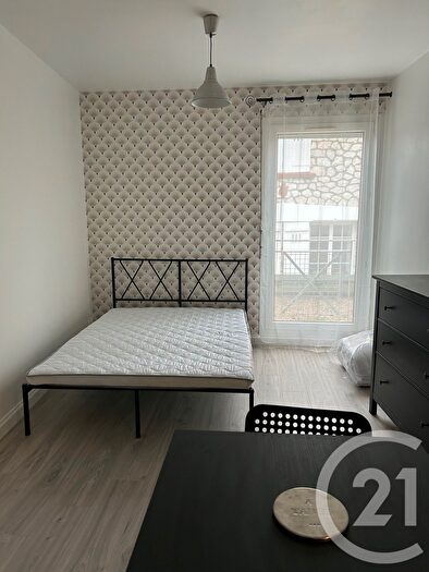 Appartement à louer - Avon, Centre-ville, Village - 1 pièce