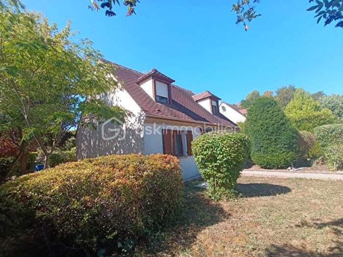 Donnemarie-Dontilly : Maison 6 pièces à vendre