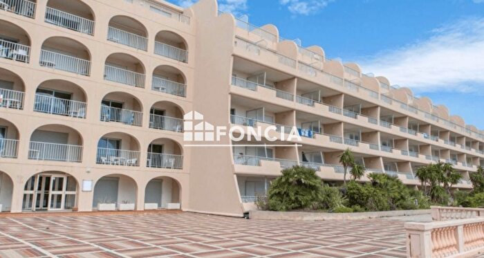 Appartement à vendre - Hyères, Port - 1 pièce