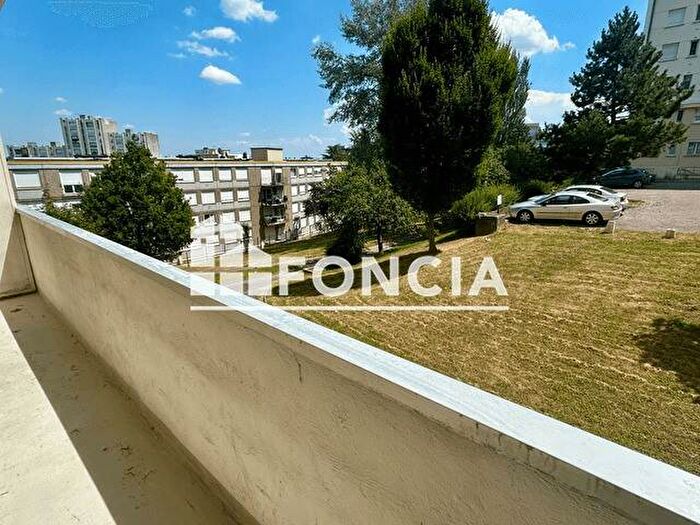 Brossolette, Vand uvre-lès-Nancy : Appartement 3 pièces à louer