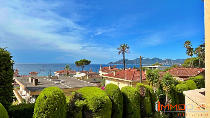 Appartement à vendre - Cannes, Croix des Gardes - 7 pièces - 4 chambres