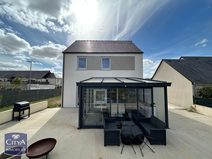 Maison 5 pièces à vendre à Monnaie