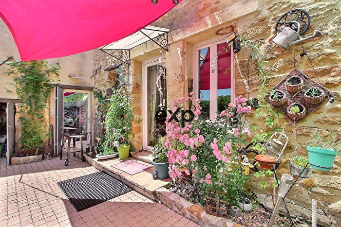 Maison à vendre - Suze-la-Rousse - 5 pièces - 4 chambres