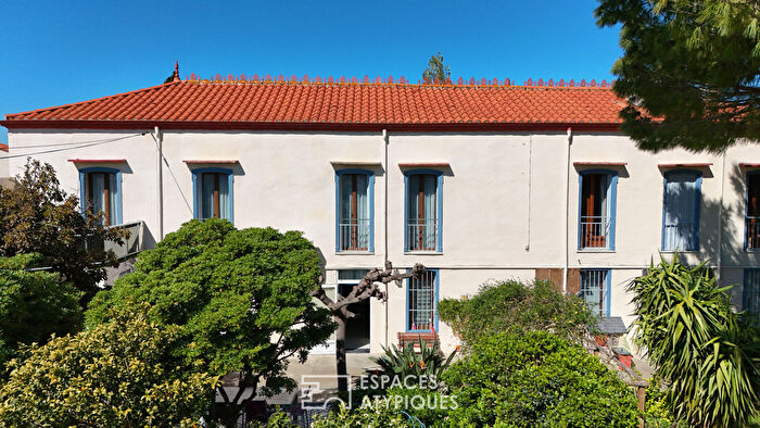 Maison à vendre - Saint-Laurent-de-la-Salanque - 15 pièces - 8 chambres