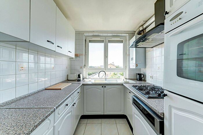 Appartement 4 pièces à louer à Laënnec, Lyon 8ème arrondissement