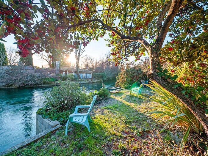 Maison à vendre - LIsle-sur-la-Sorgue, Névons - 4 pièces - 3 chambres