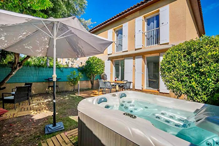 Appartement à vendre - La Ciotat, Mugel, La Garde, Sainte-Croix - 4 pièces - 3 chambres