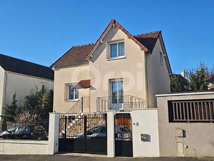 Maison à vendre - Ormesson-sur-Marne - 5 pièces - 3 chambres
