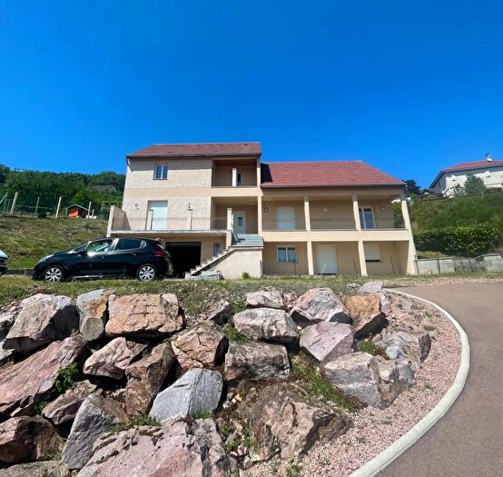 Maison à vendre - Montcenis - 8 pièces - 4 chambres