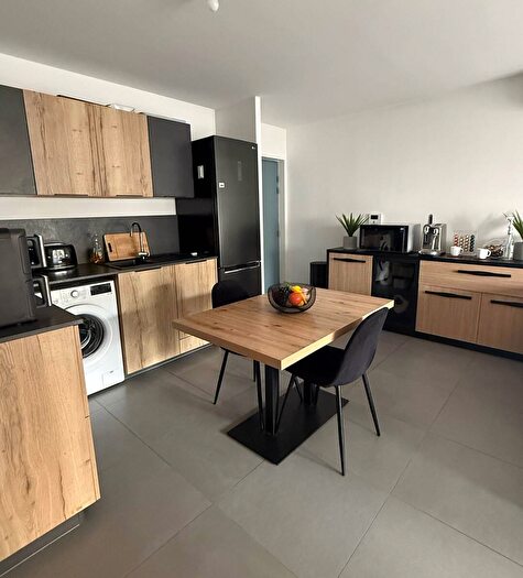 Appartement à louer - Ajaccio - 2 pièces - 1 chambre