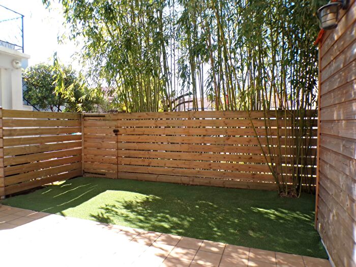 Appartement à vendre - La Rochelle, Saint-Eloi, Rompsay - 3 pièces - 2 chambres