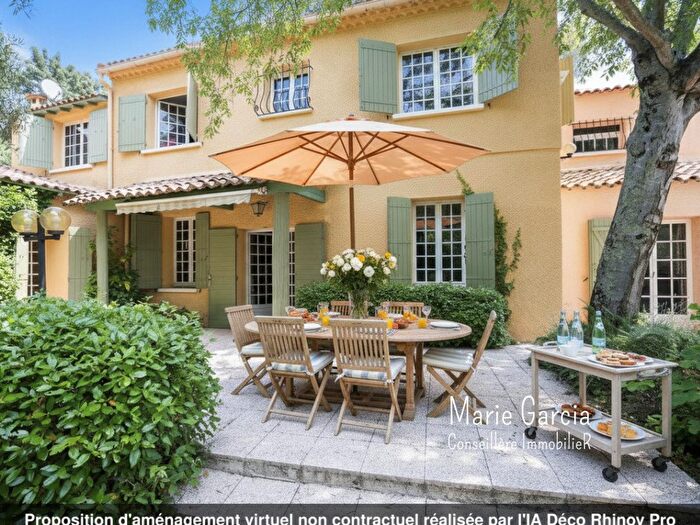 Maison à vendre - Nîmes, Terres de Rouvière, LEau Bouillie - 7 pièces - 4 chambres