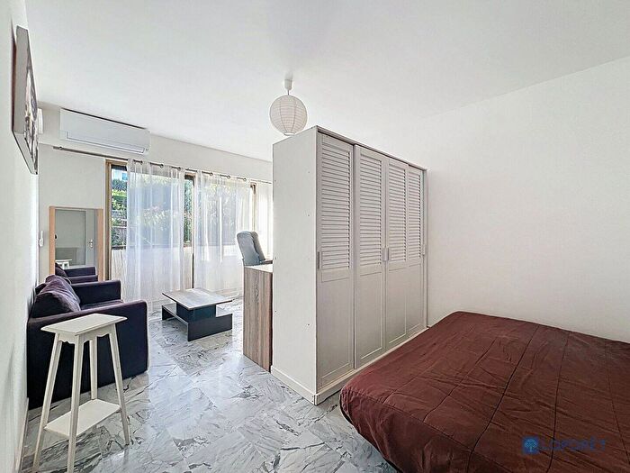 Caucade, Sainte Marguerite, Nice : Appartement 1 pièce à louer