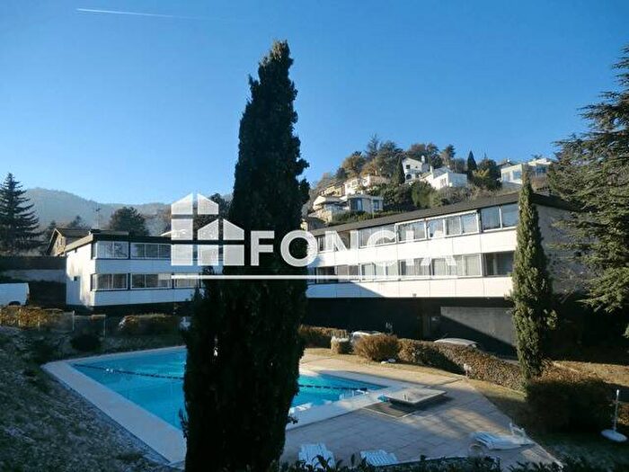 Appartement à louer - Les Savarounes-Les Hauts de Chamalieres, Chamalières - 4 pièces - 2 chambres