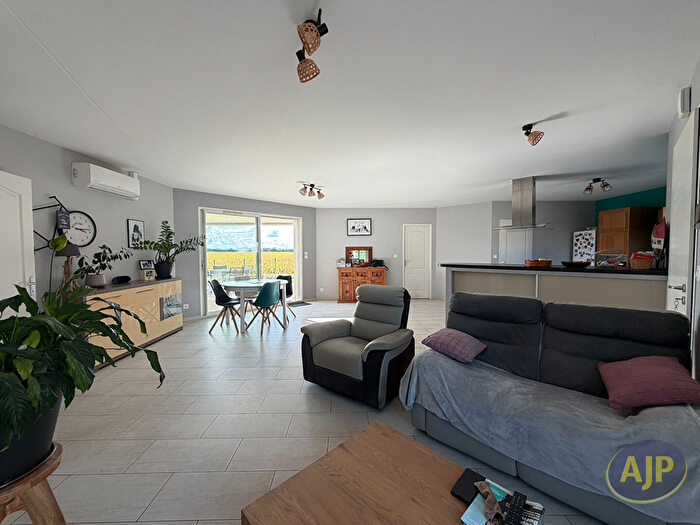 Gémozac - Maison 5 pièces à vendre