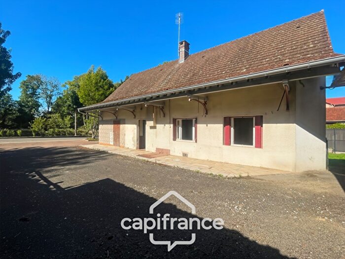 Maison à vendre - Saint-Vincent-en-Bresse - 6 pièces - 3 chambres