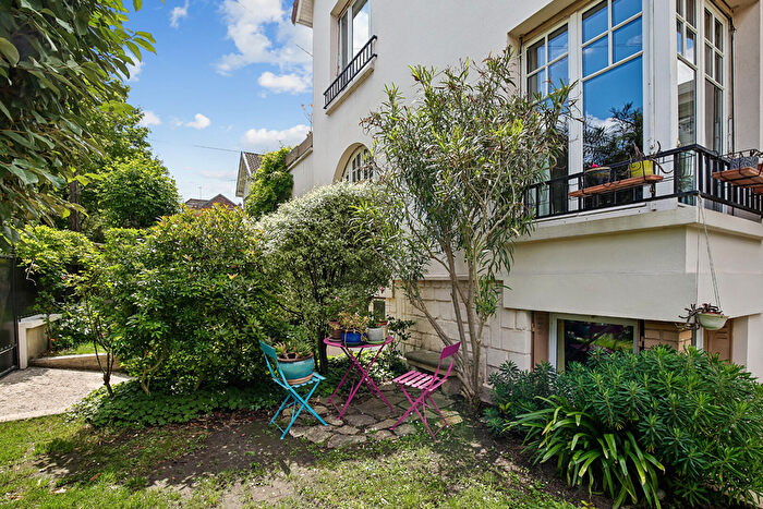 Chatou, Est - Maison 6 pièces à vendre