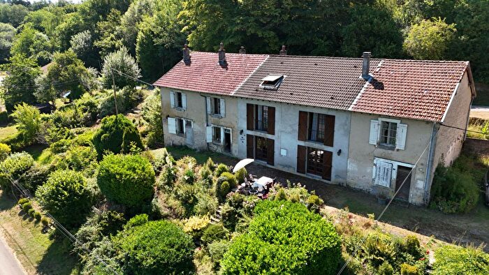 Maison 4 pièces à Hennezel, à vendre