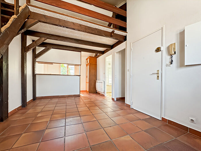 Rosny-sous-Bois, Centre-ville : Appartement 2 pièces à vendre
