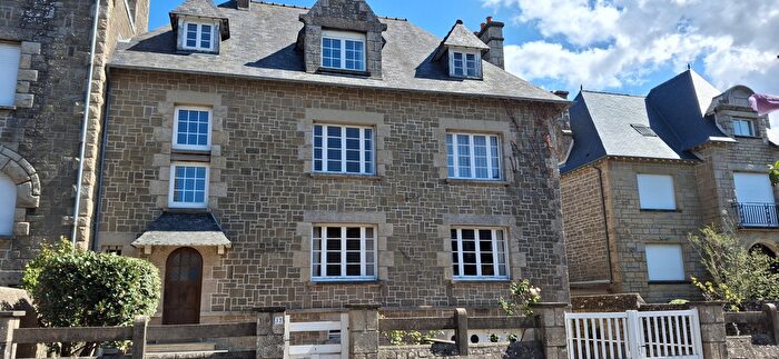 Cancale - Maison 7 pièces à vendre