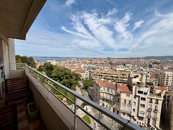 Marseille 6ème, Palais de Justice - Appartement 3 pièces à louer