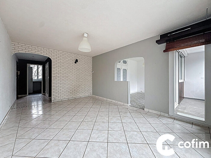 Appartement à vendre - Pau - 4 pièces - 3 chambres