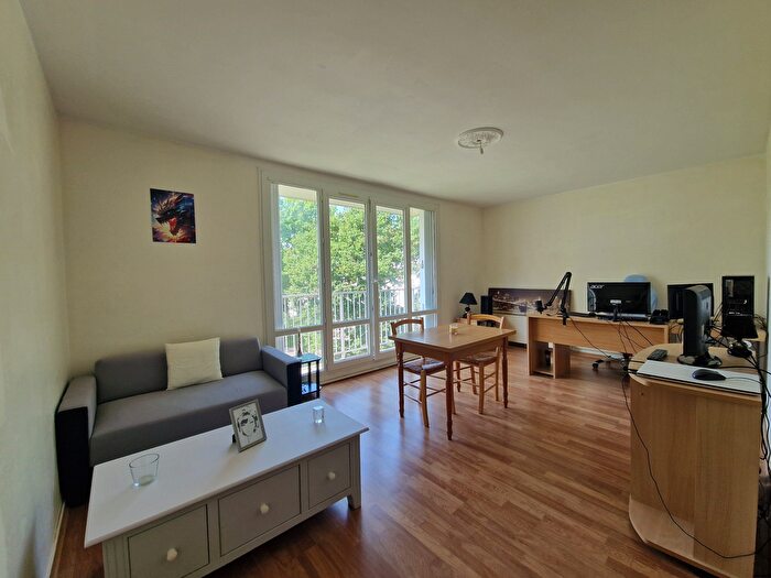 Appartement à vendre - Rezé - 3 pièces - 2 chambres