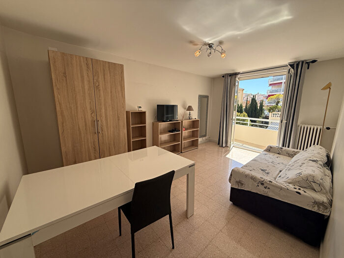 Cannes, Carnot : Appartement 2 pièces à vendre