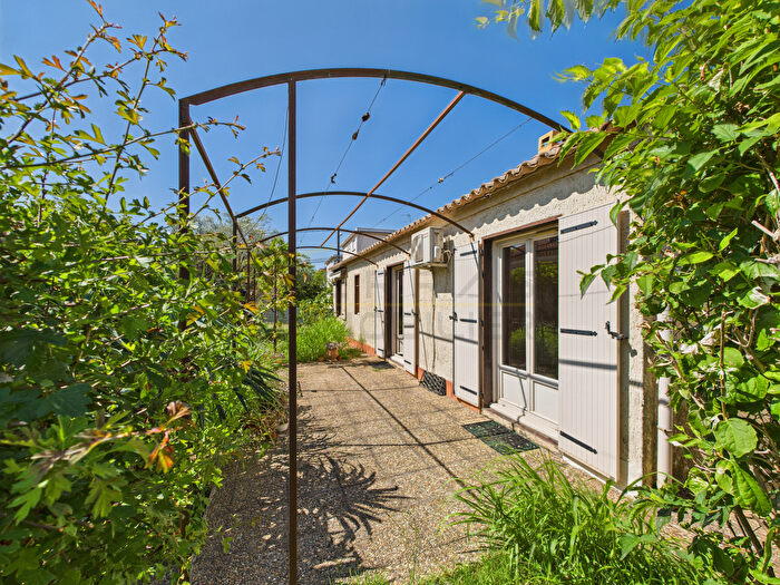 Maison à vendre - Valréas - 5 pièces - 4 chambres