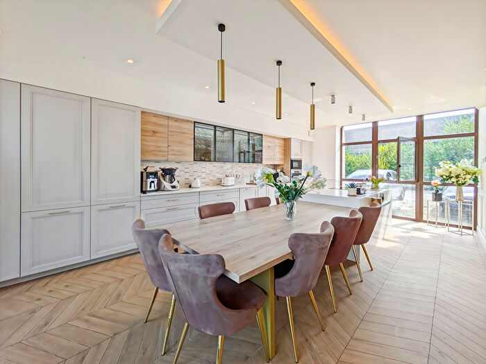 Maison à vendre - Saint-Malo, Château-Malo - 10 pièces - 7 chambres