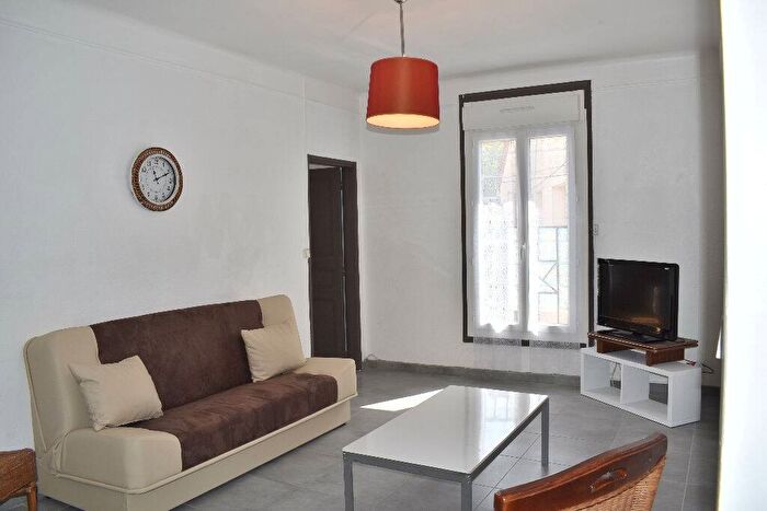 Appartement à louer - Village Thermal, Balaruc-les-Bains - 3 pièces - 2 chambres