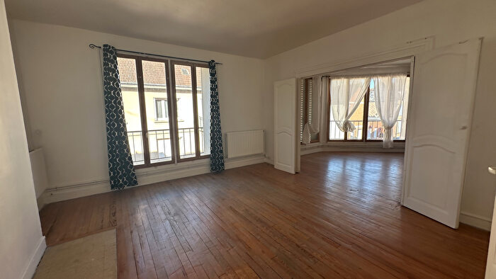 Appartement à vendre - Beauvais, Centre-ville - 3 pièces - 2 chambres