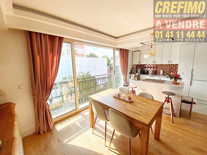 Appartement à vendre - Asnières-sur-Seine, Gresillons, Voltaire - 4 pièces - 3 chambres