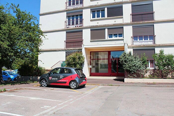 Appartement à louer - Les Conches, Auxerre - 3 pièces - 2 chambres