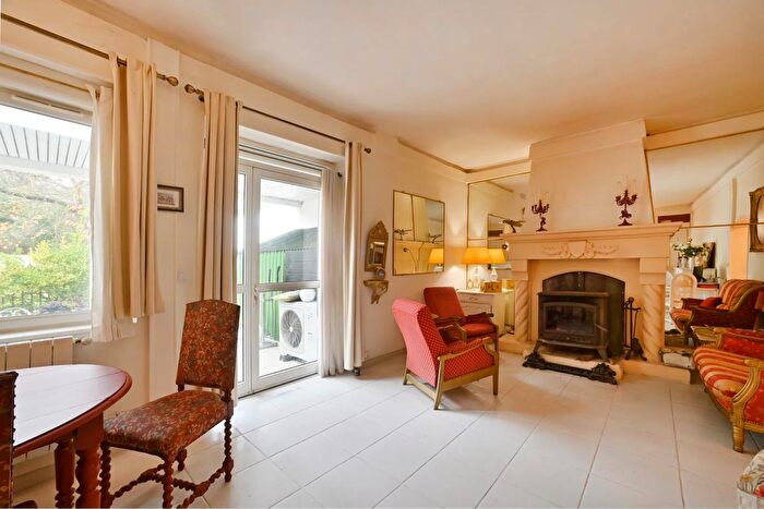 Maison à vendre - Les Salles-du-Gardon - 5 pièces - 4 chambres