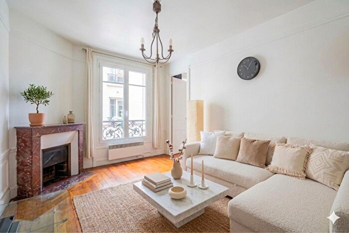 Appartement à vendre - Paris e , Vaugirard, Parc des Expositions - 2 pièces - 1 chambre